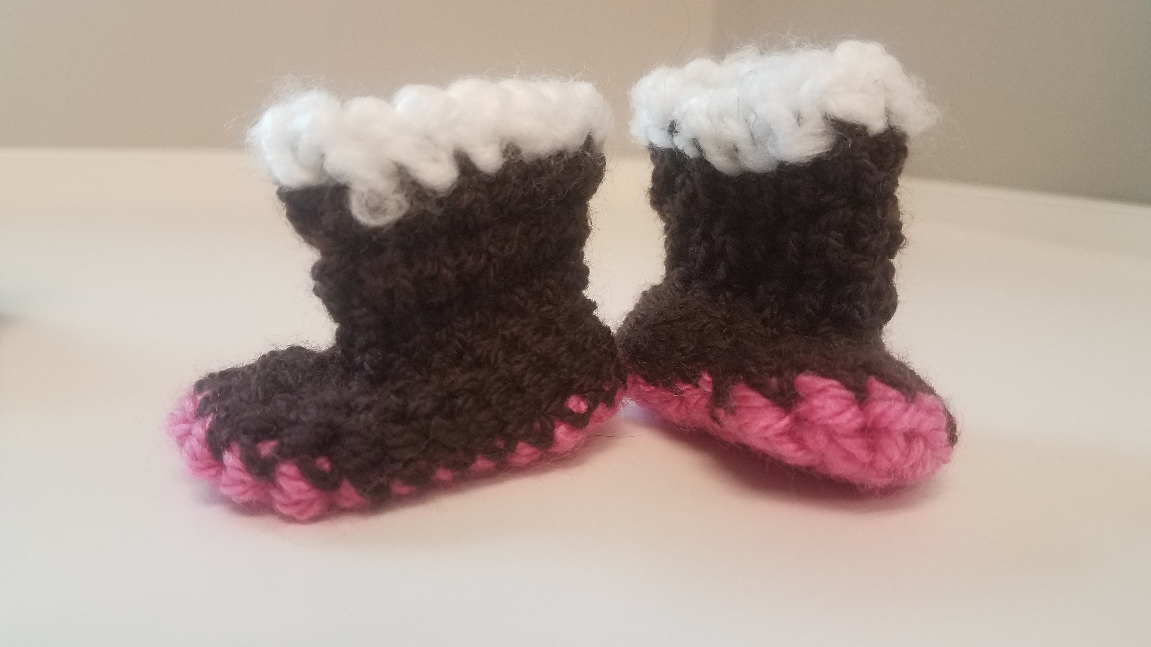Pattern: Preemie Fashion Booties | Crochet Anything